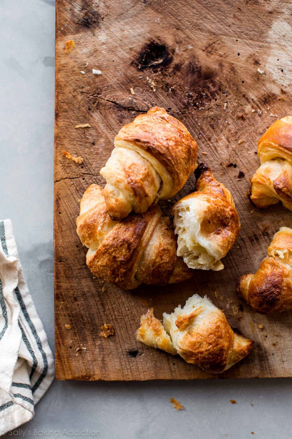How To Make Croissants – BNCAKE.COM – USEFUL INFORMATIONS ABOUT CAKE